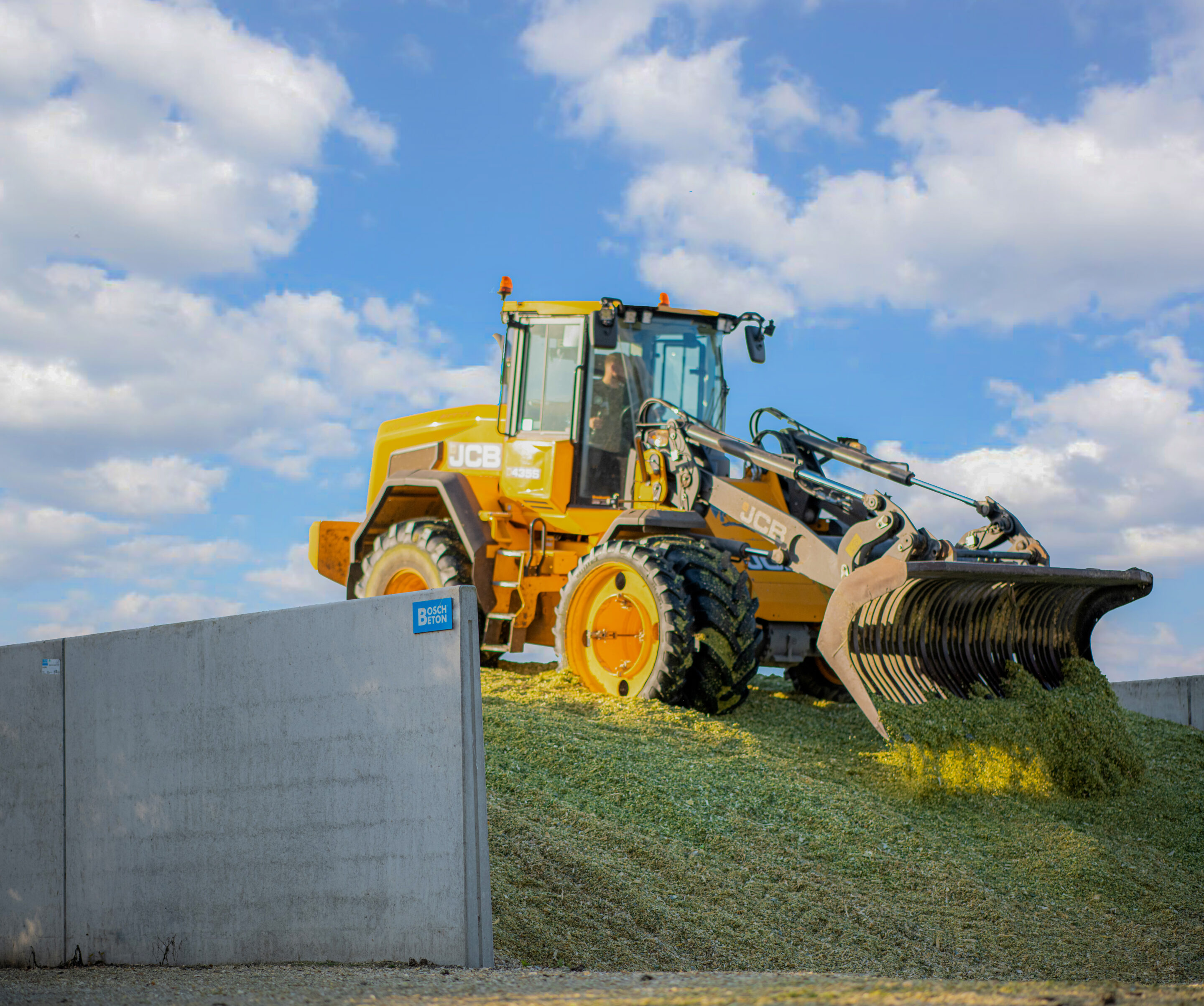 Build your Bosch Concrete silage clamp in just three steps